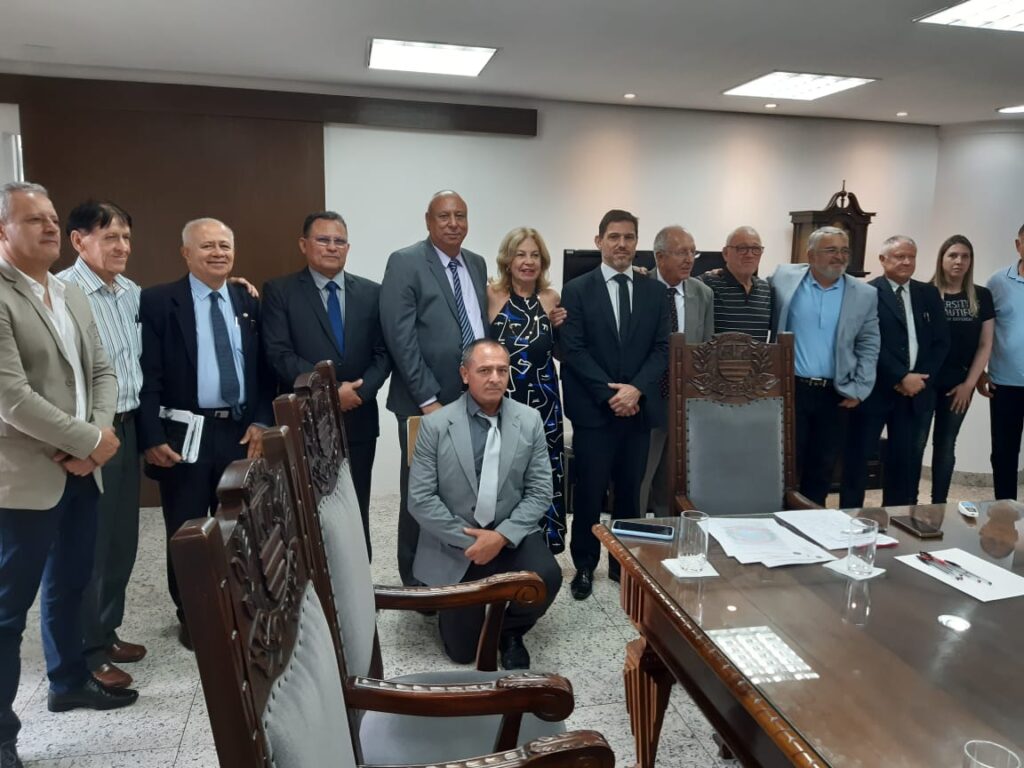 UNIÃO EM BUSCA DE SOLUÇÕES – SIPOL